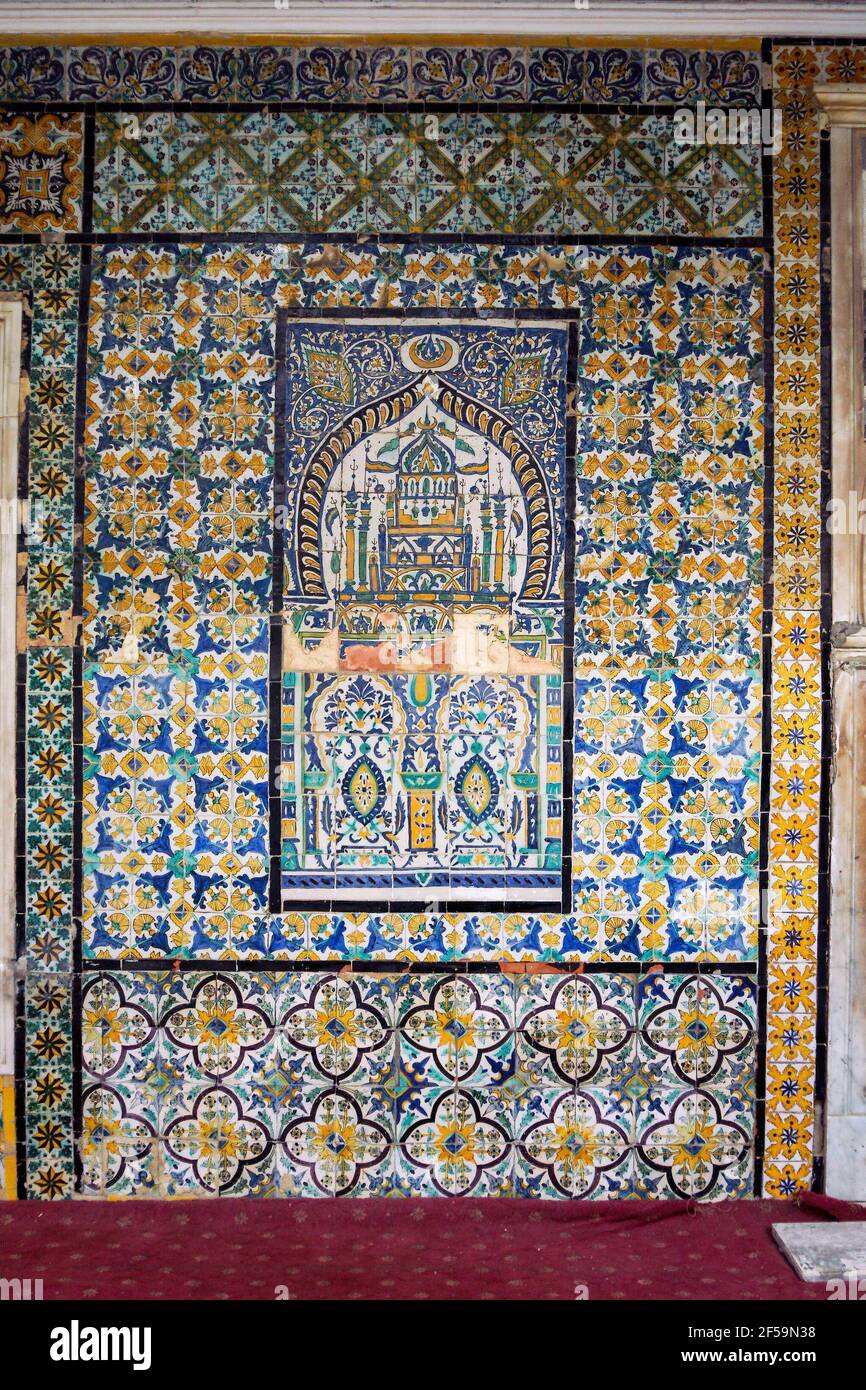 Libya islamic architecture hi-res stock photography and images - Alamy