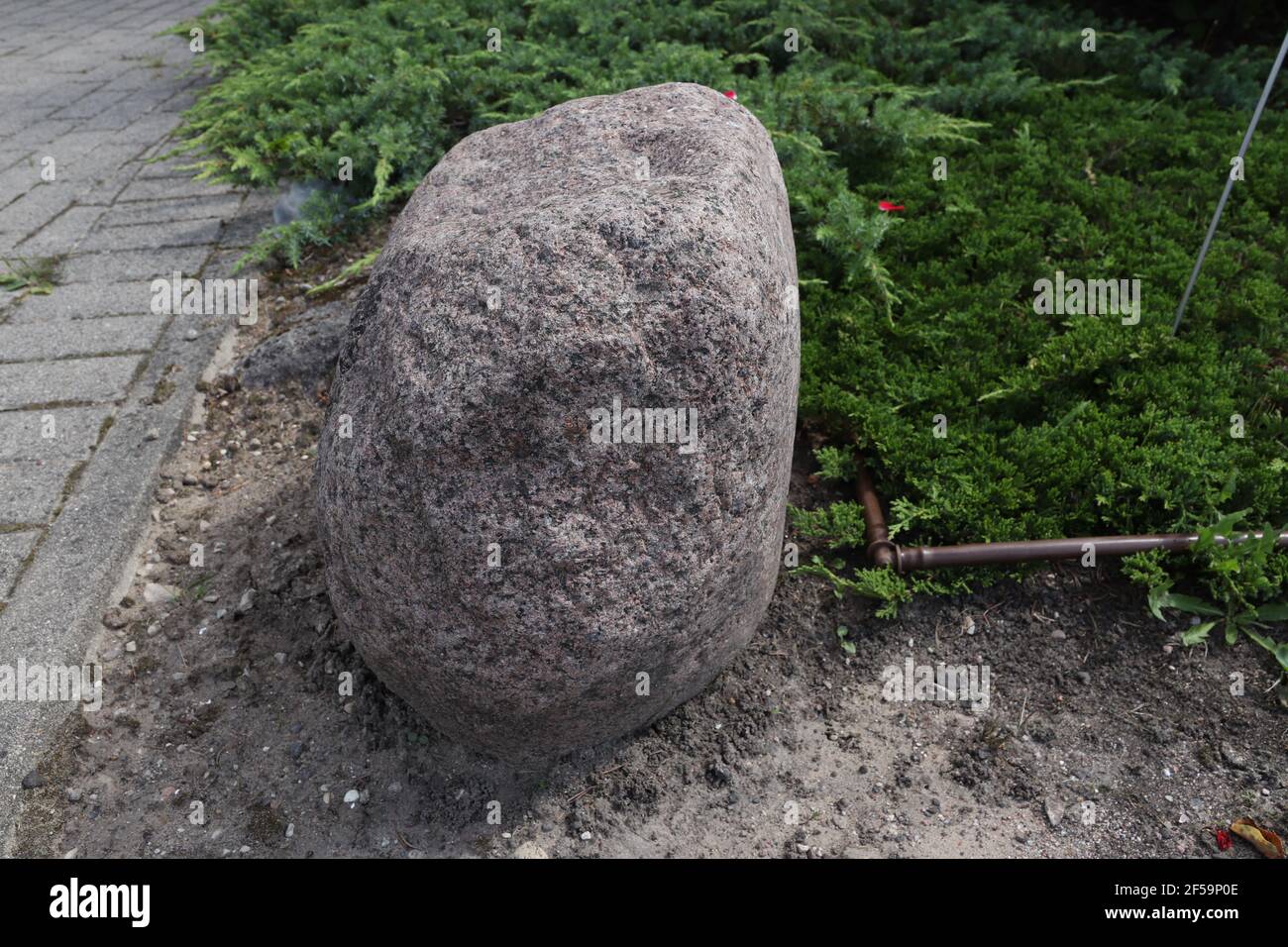 Big granite rock stone, natural in nature Stock Photo - Alamy