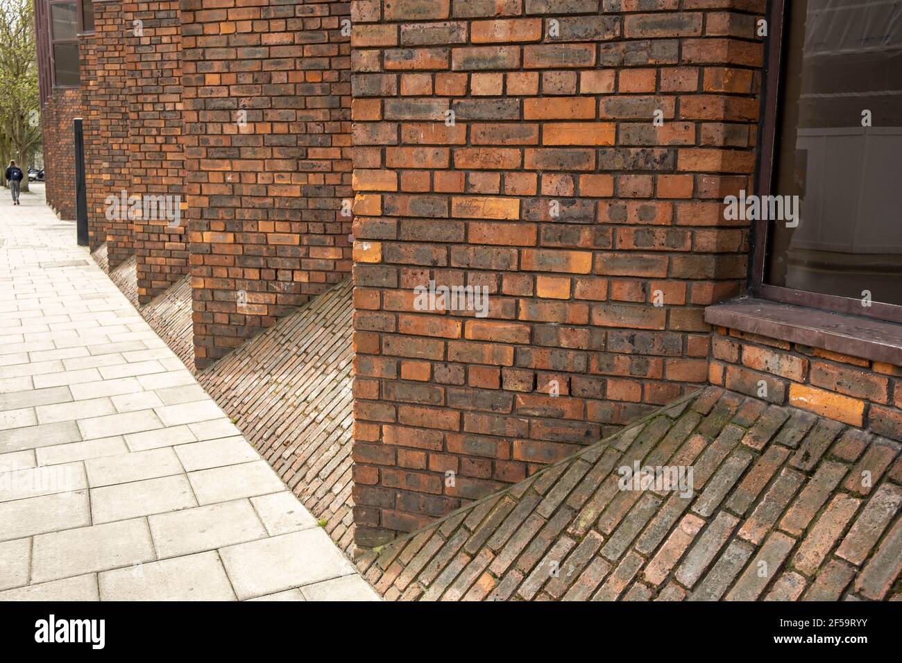 Impact feature hi-res stock photography and images - Alamy