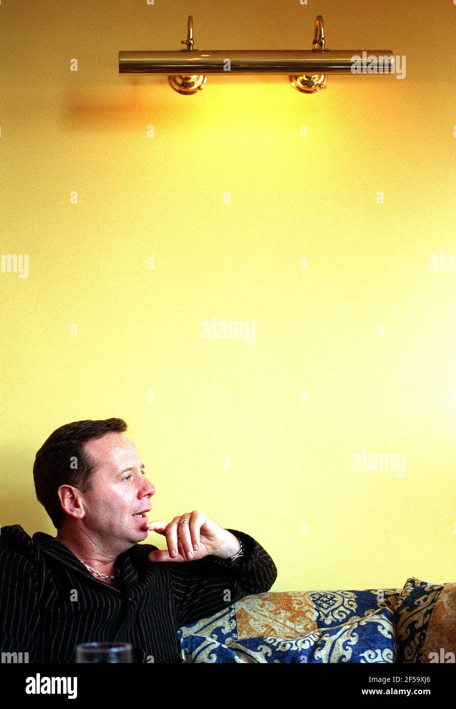 Jim Kerr of Simple Minds 1998 Stock Photo - Alamy