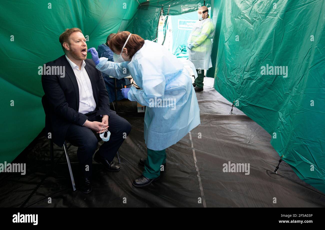 Hse test and trace hi-res stock photography and images - Alamy