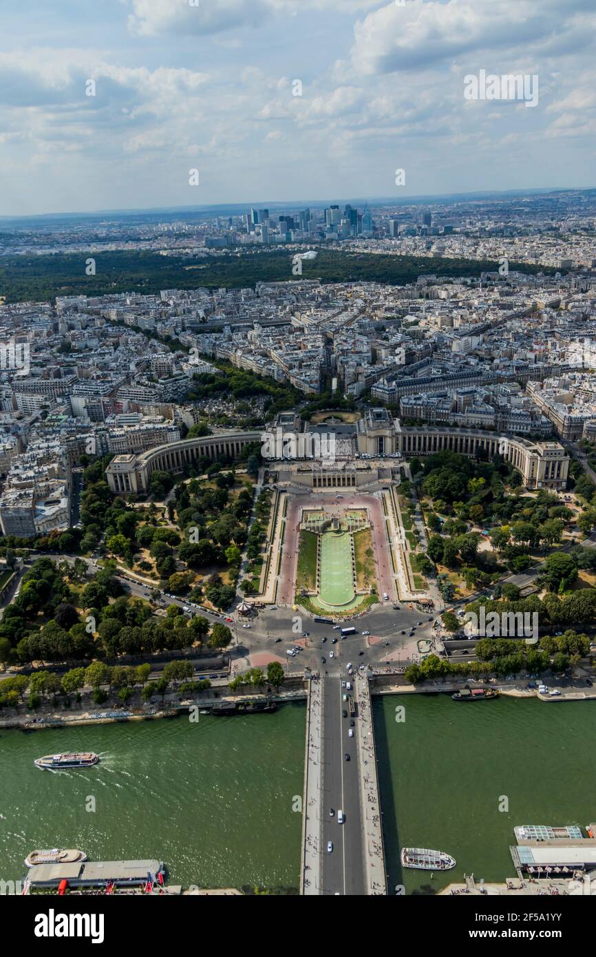 Aerial paris views hi-res stock photography and images - Alamy