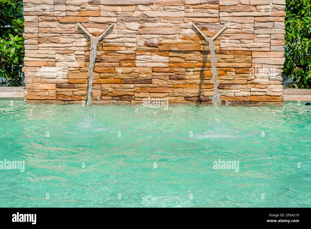 Luxury Swimming Pools With Waterfalls