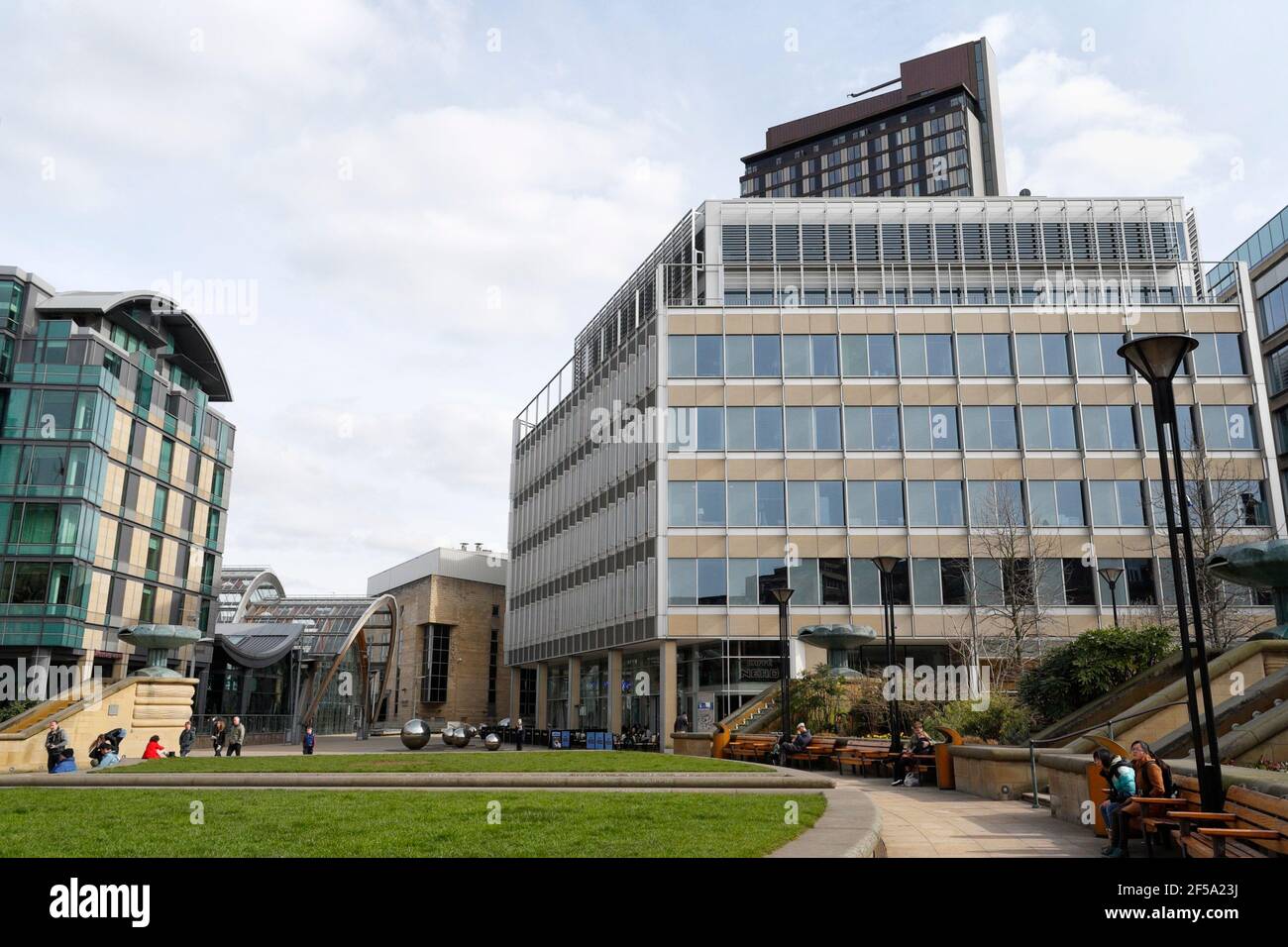Sheffield millennium gardens hi-res stock photography and images - Alamy