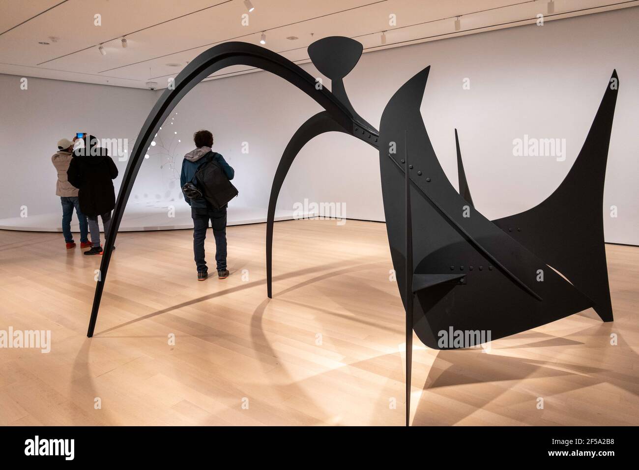 Artwork of alexander calder hi-res stock photography and images - Alamy