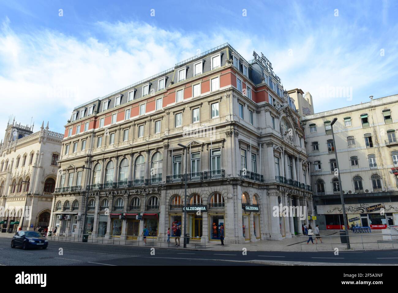 Plaza praca dos restauradores plaza hi-res stock photography and images ...