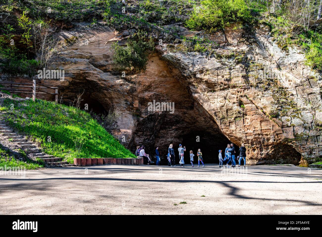 Exploring national park hi-res stock photography and images - Alamy