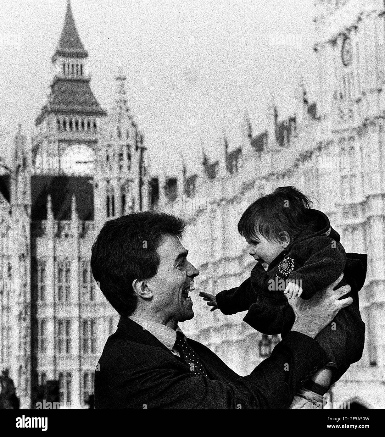 1998outside hi-res stock photography and images - Alamy