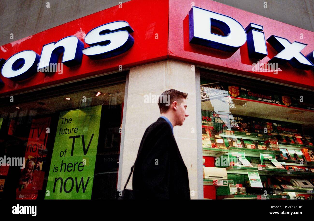 Dixons on oxford street hi-res stock photography and images - Alamy