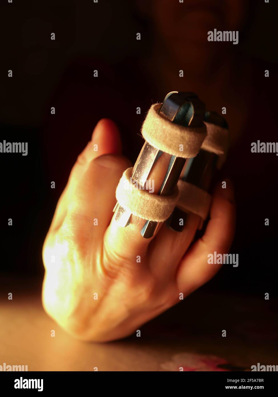 Grey plastic two-sided Finger Splint with two convenient hook-and-loop ...