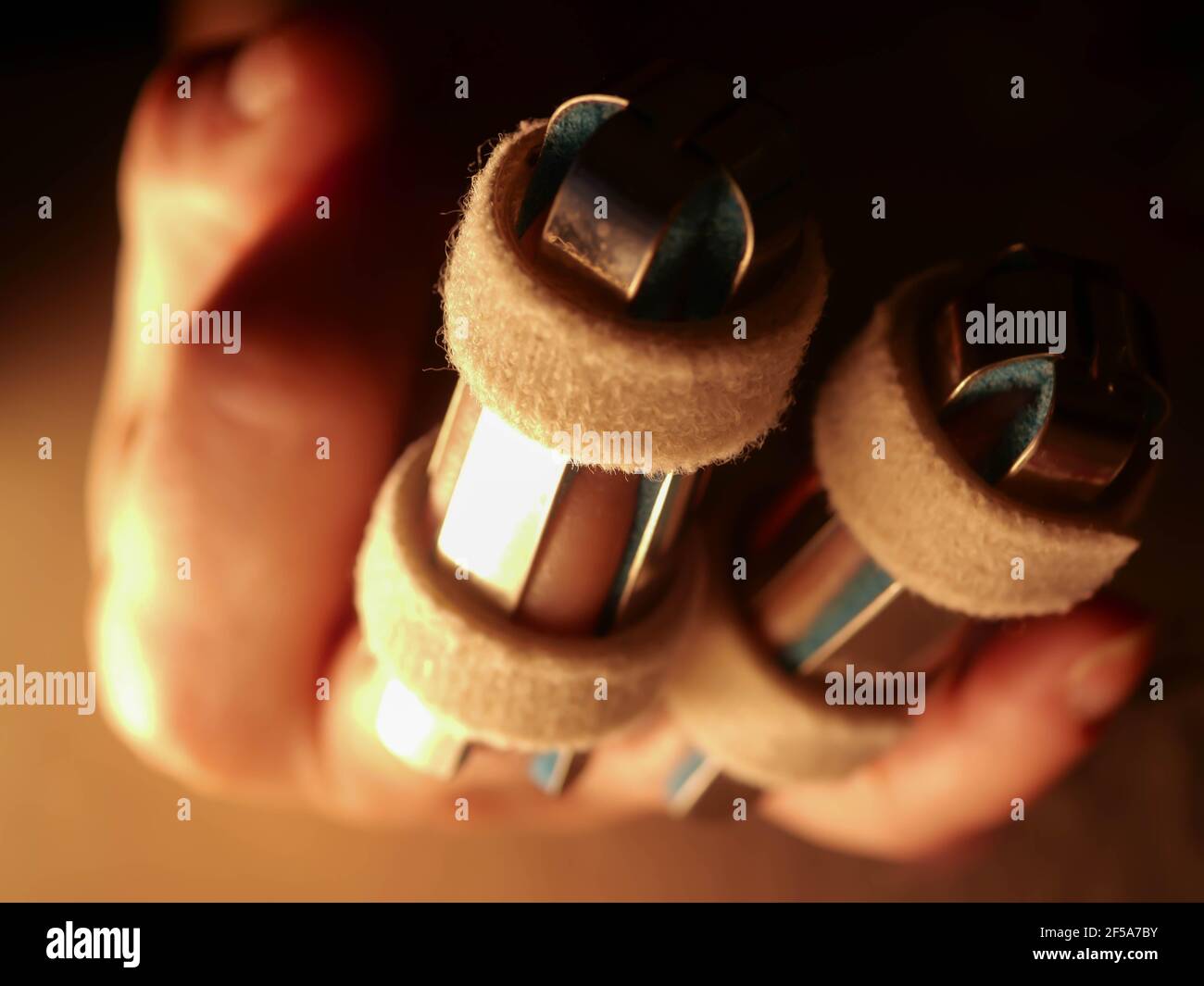 Grey plastic two-sided Finger Splint with two convenient hook-and-loop ...