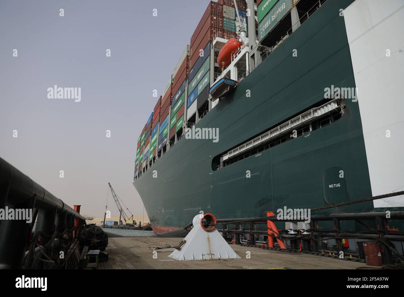 Grounded finished hi-res stock photography and images - Alamy