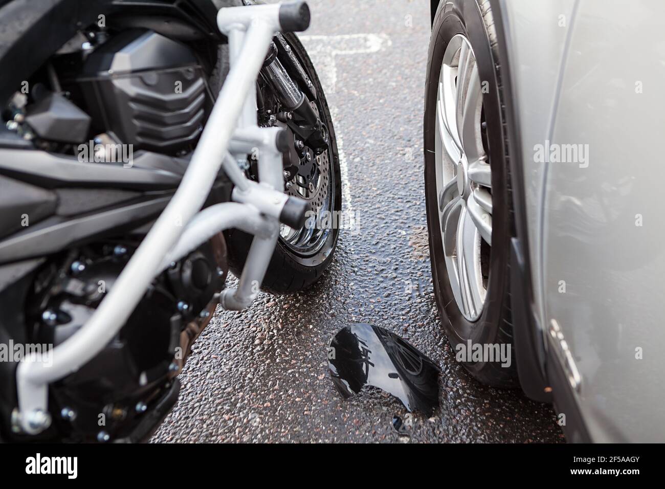 Postcrash hi-res stock photography and images - Alamy