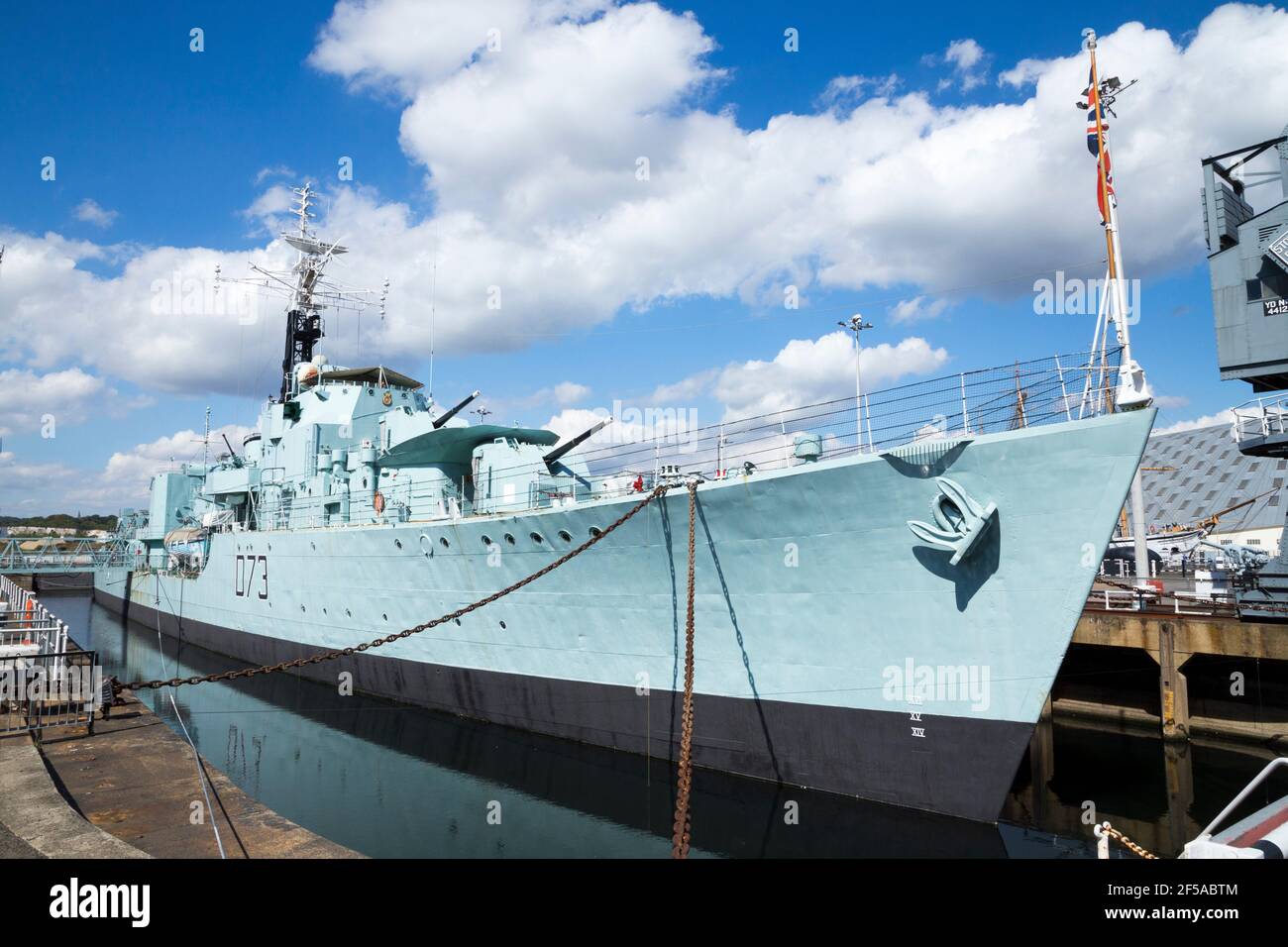 The front bows of HMS Cavalier, 1944, Royal Navy World War II Destroyer ...