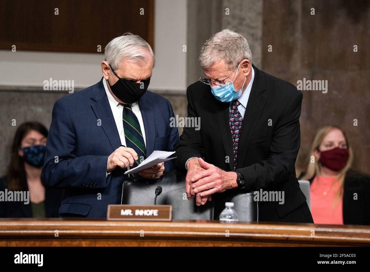James inhofe 2021 hi-res stock photography and images - Alamy