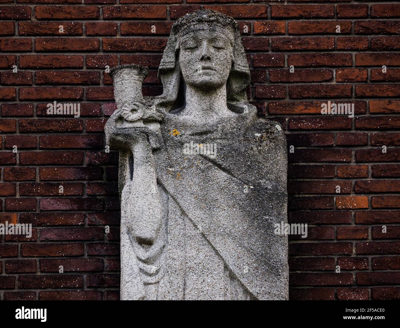 Art Deco London Stock Photo - Alamy