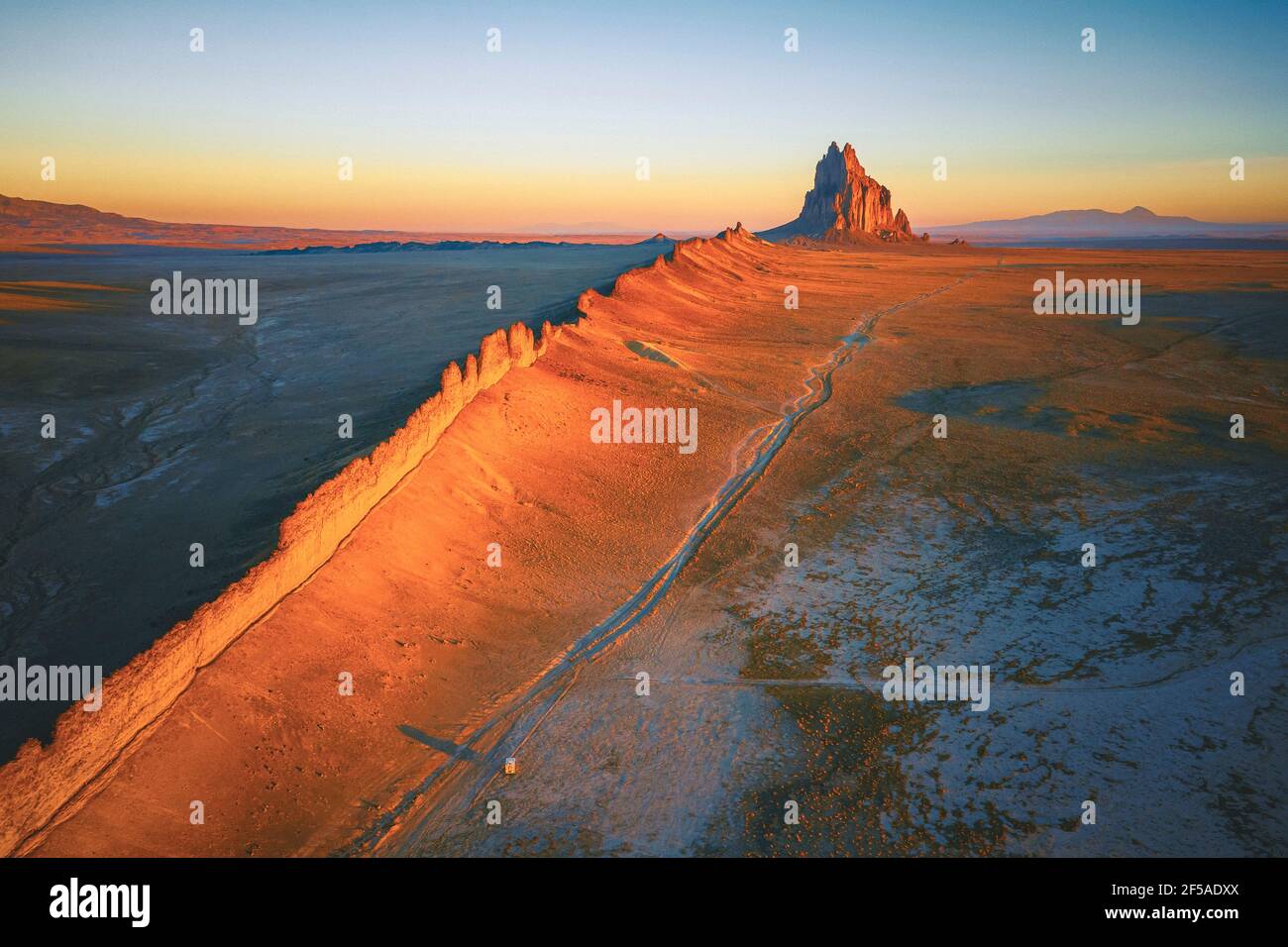 Light from above hi-res stock photography and images - Alamy