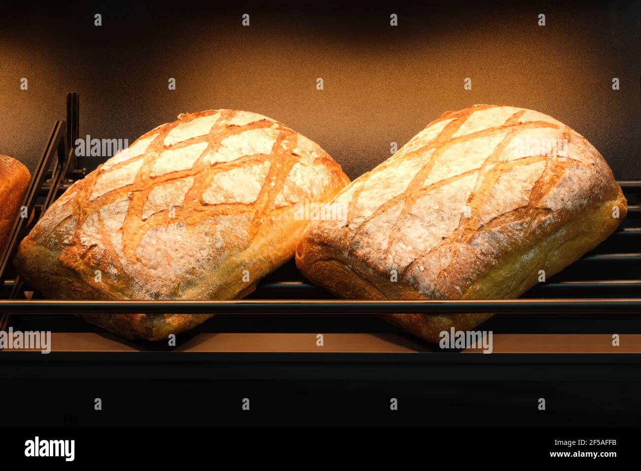 Lots of bread hi-res stock photography and images - Alamy