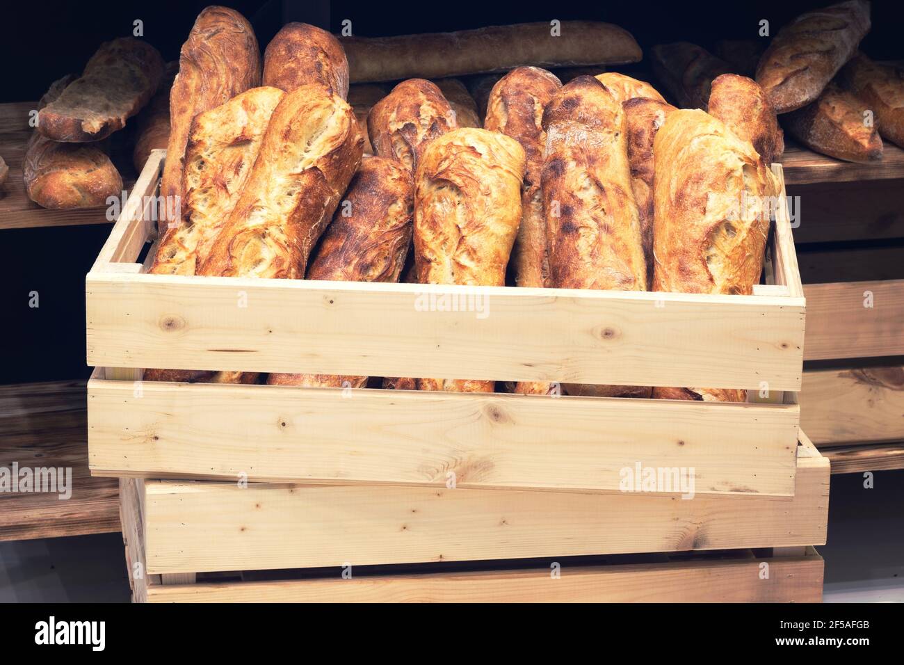 Lots of bread hi-res stock photography and images - Alamy