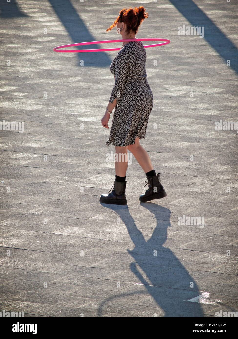 Hula hooping and circus hi-res stock photography and images - Alamy