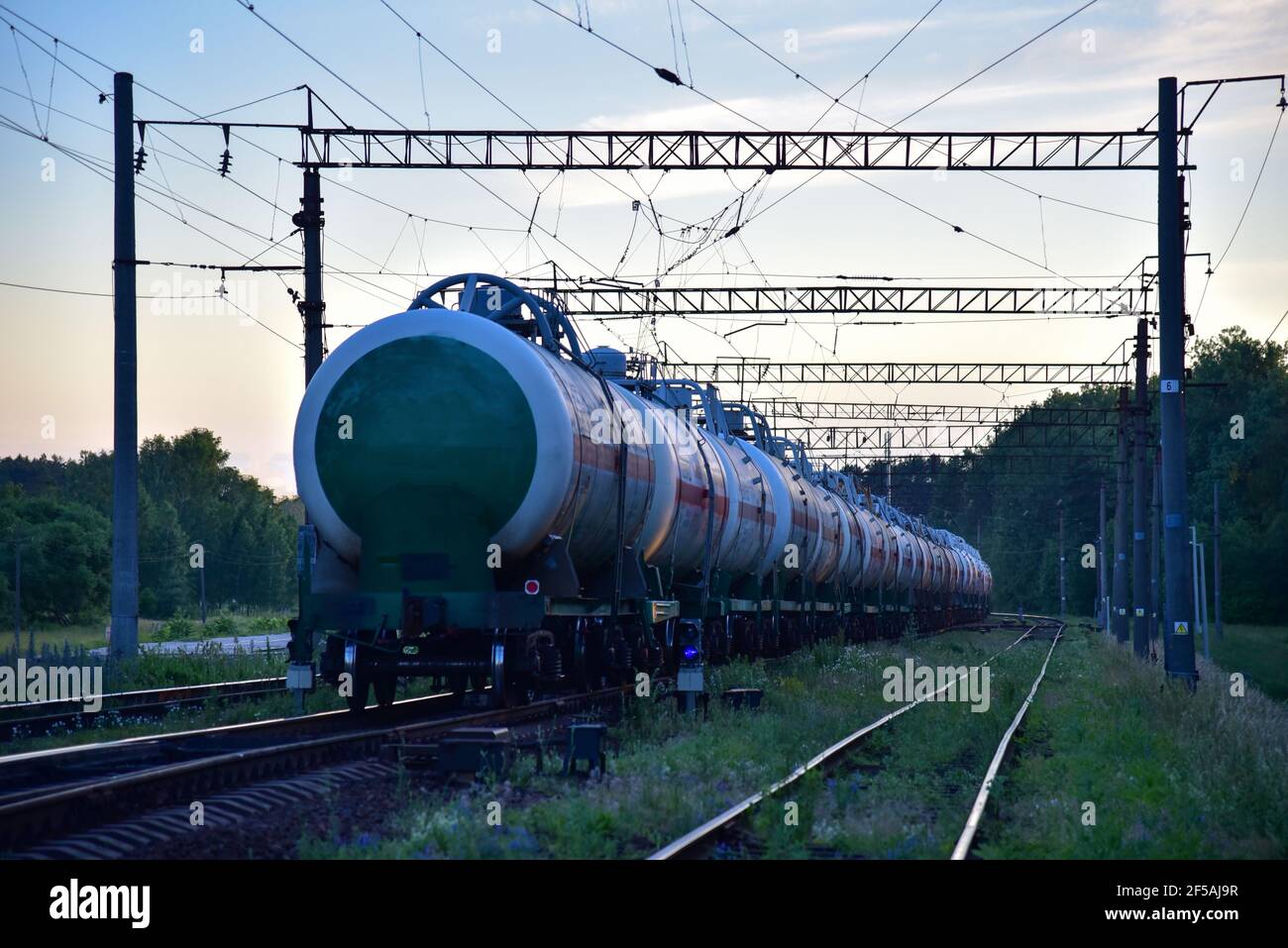 Lng railcars hi-res stock photography and images - Alamy