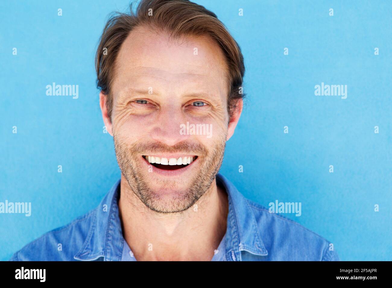 Portrait attractive male model hi-res stock photography and images - Alamy