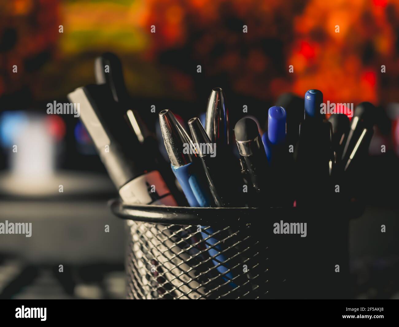 stationary pen pencil Stock Photo - Alamy