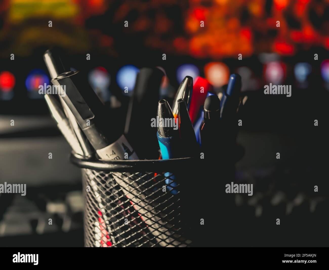 stationary pen pencil Stock Photo - Alamy