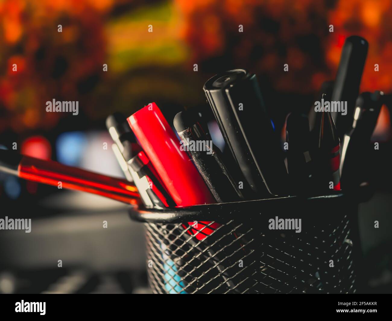 stationary pen pencil Stock Photo - Alamy
