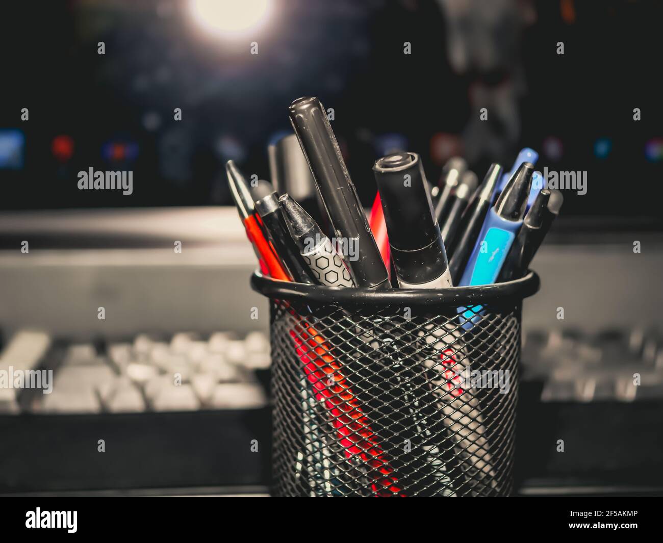 stationary pen pencil Stock Photo - Alamy