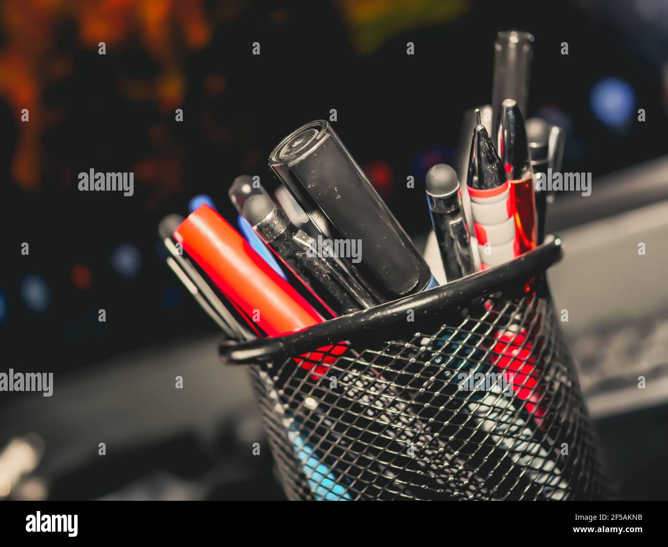 stationary pen pencil Stock Photo - Alamy