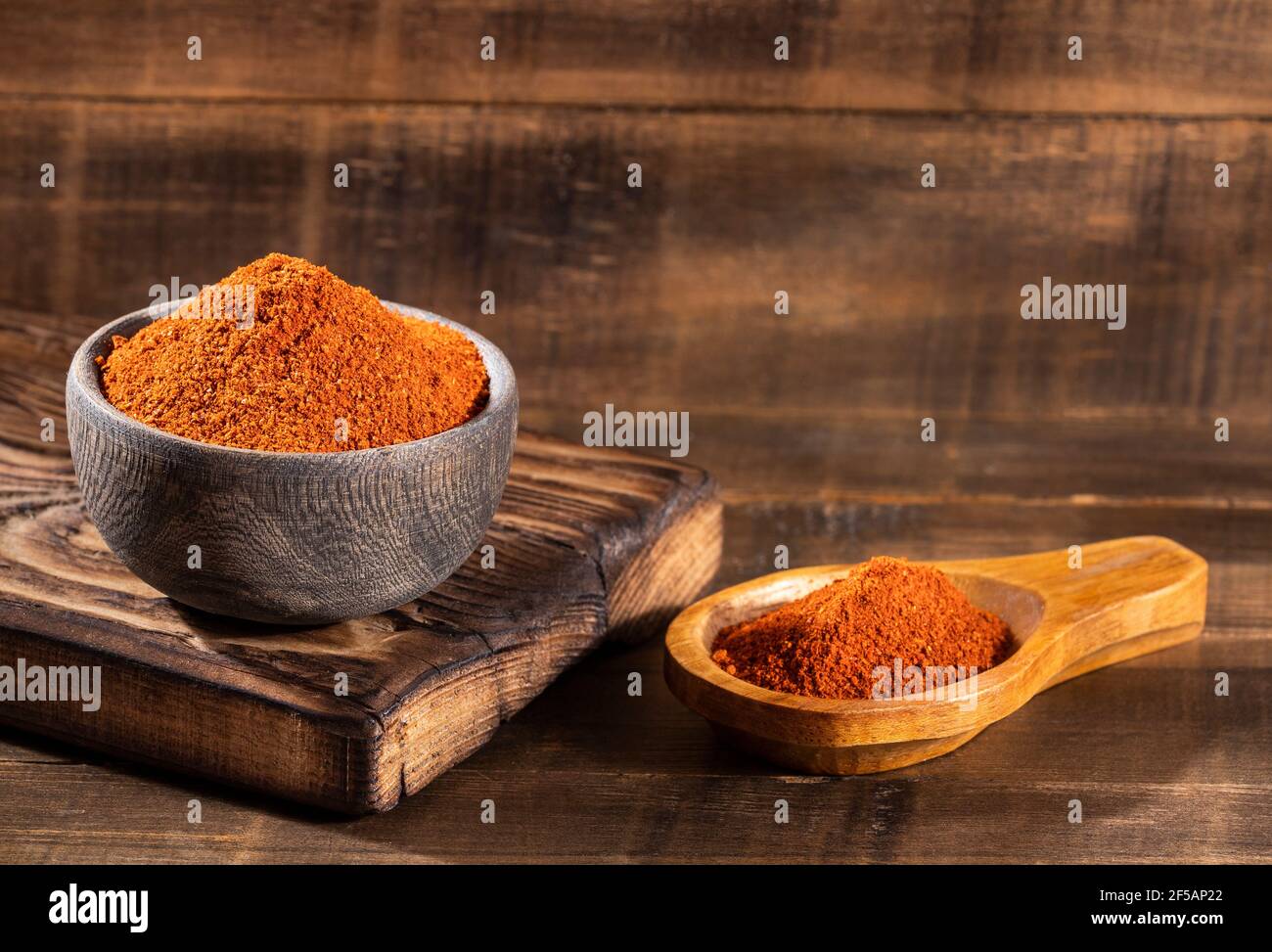 Capsicum annuum - Organic red paprika powder Stock Photo - Alamy