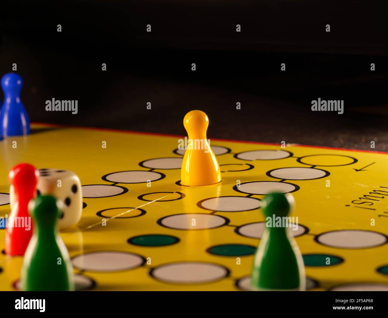 game board ludo play child toy competition yelow family winner red ...