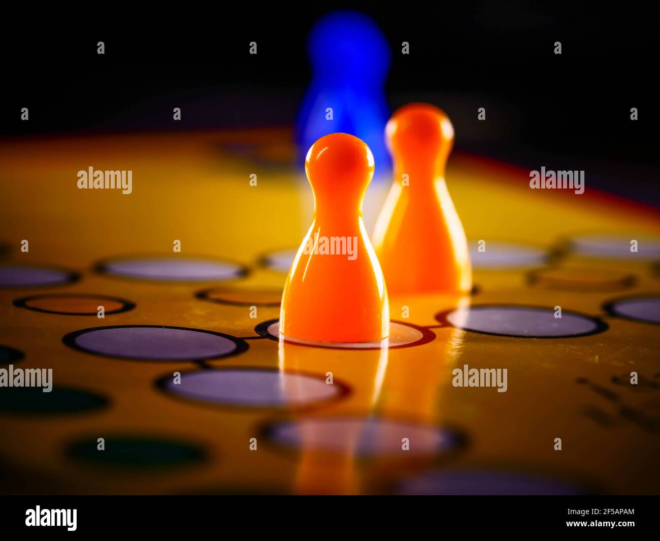 game board ludo play child toy competition yelow family winner red ...