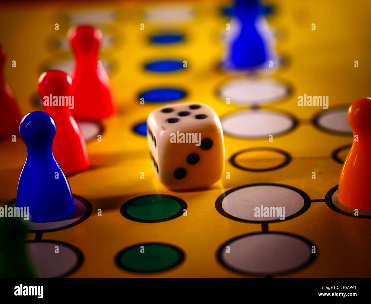 game board ludo play child toy competition yelow family winner red ...