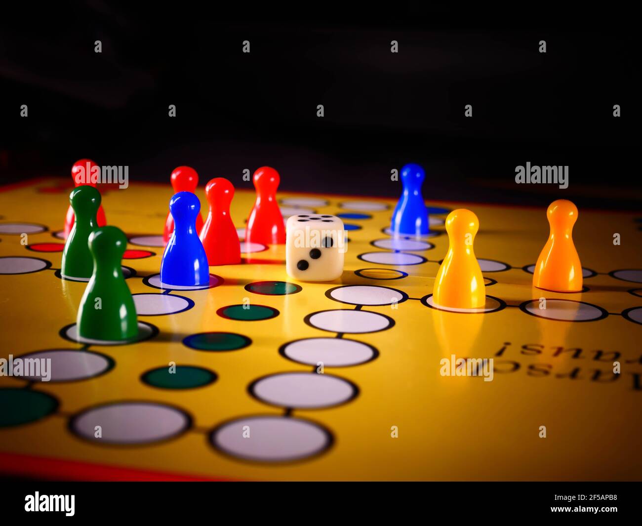 game board ludo play child toy competition yelow family winner red ...