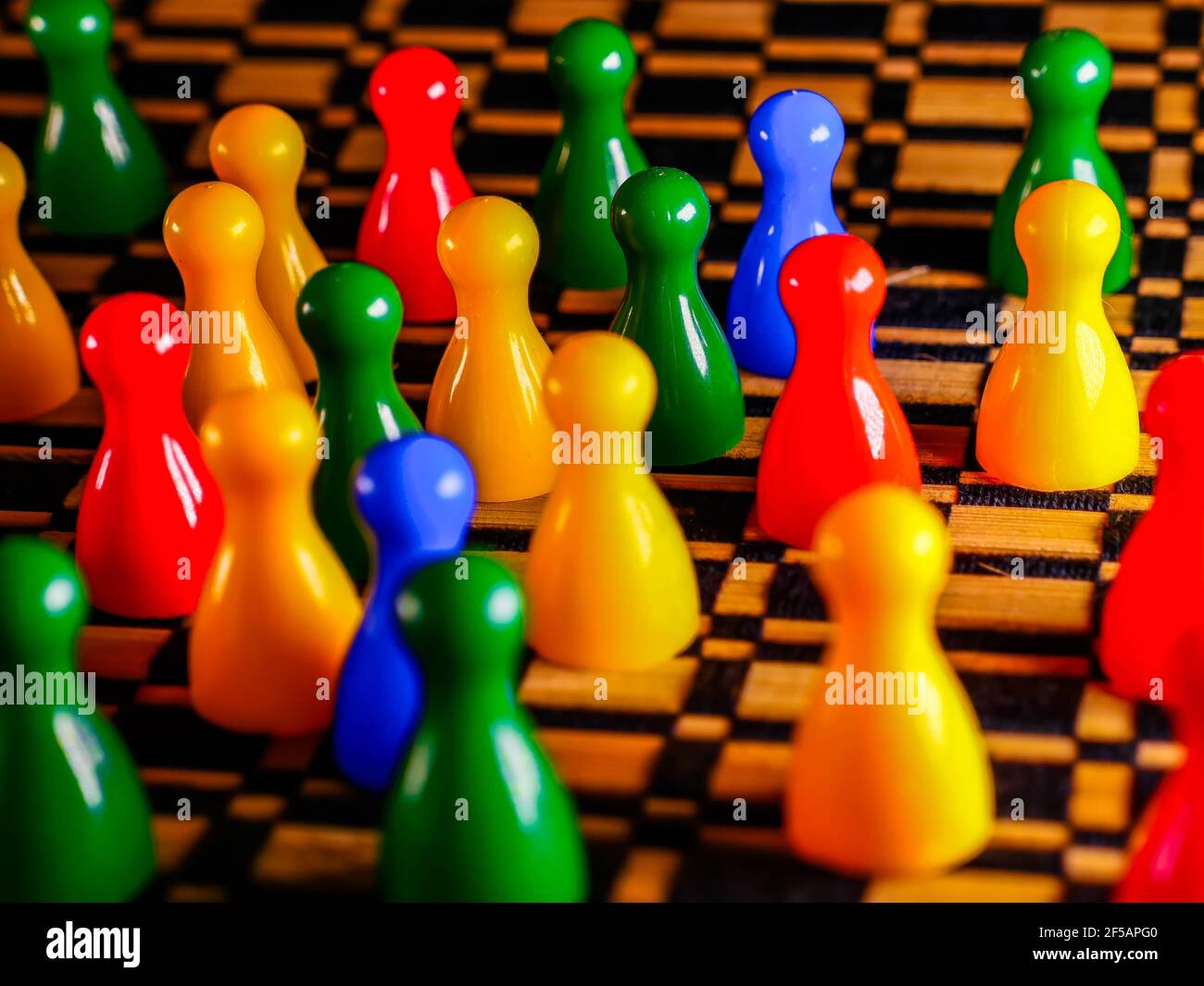 game board ludo play child toy competition yelow family winner red ...
