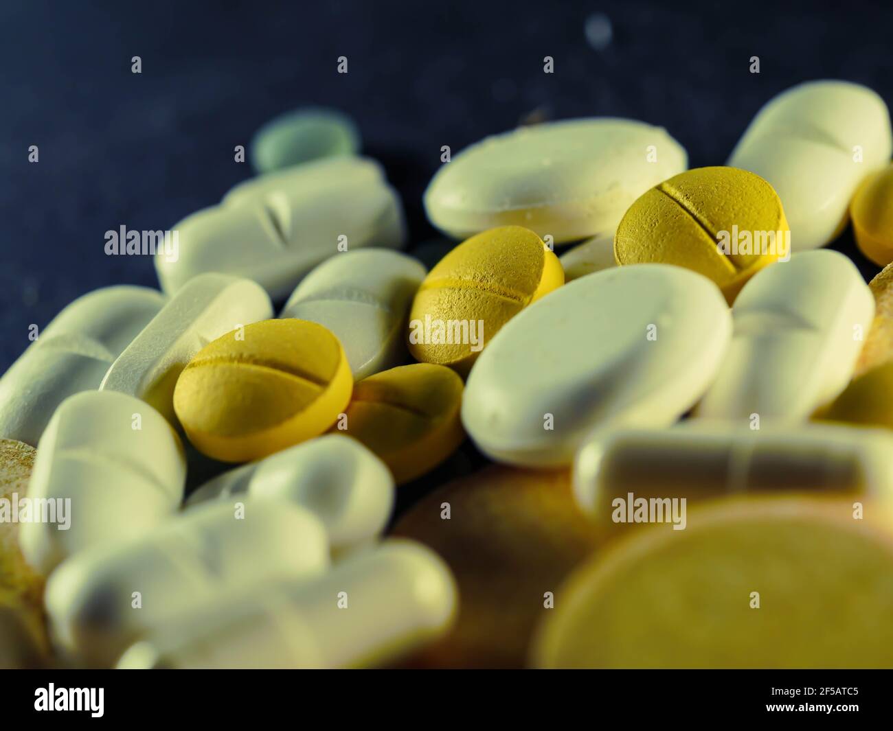 pharmaceuticals antibiotics pills medicine colorful antibacterials ...