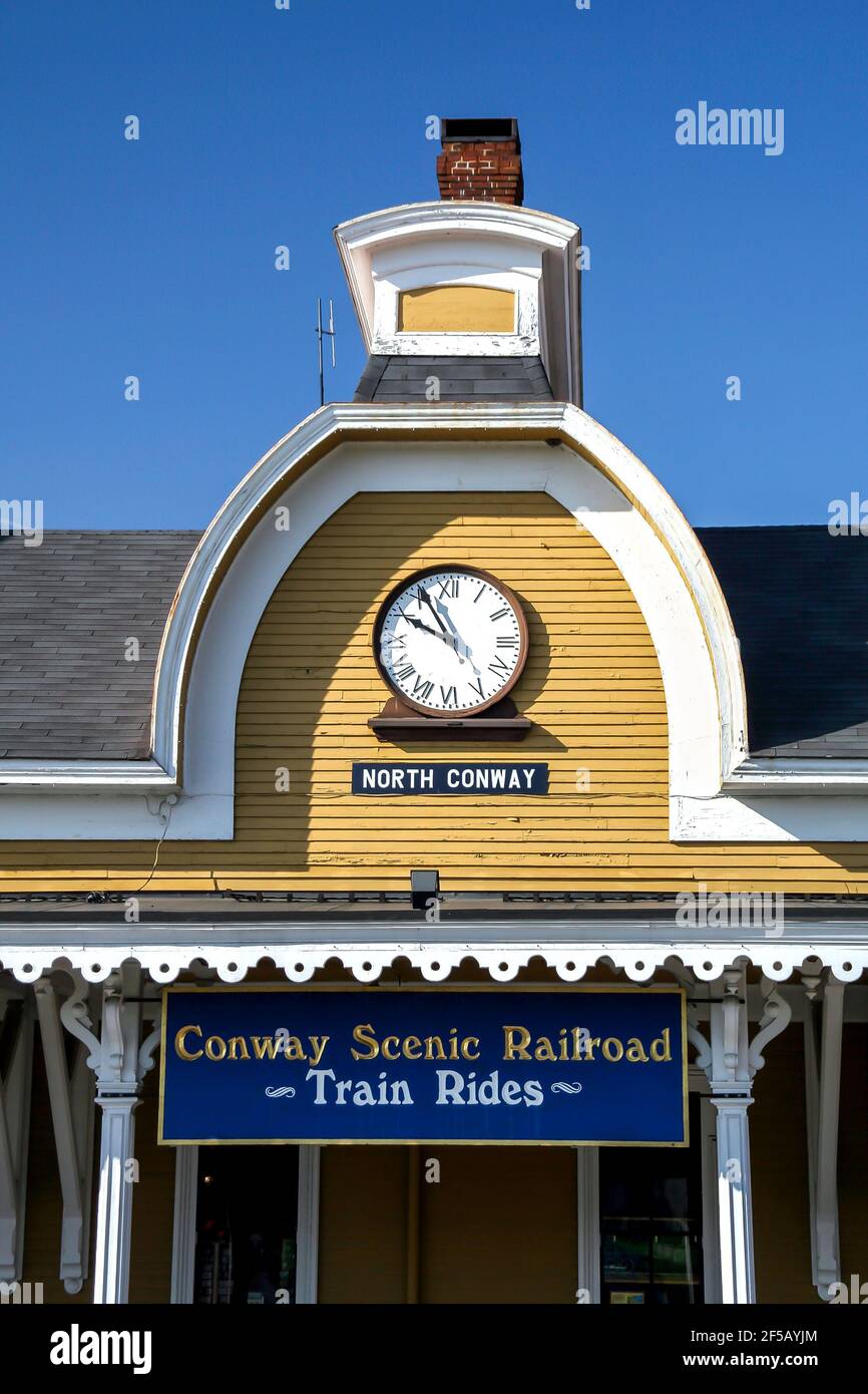 North conway new hampshire and town hi-res stock photography and images ...