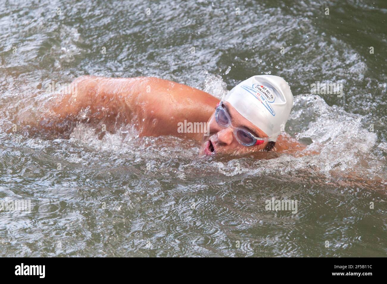 David walliams swimming cap hi-res stock photography and images - Alamy