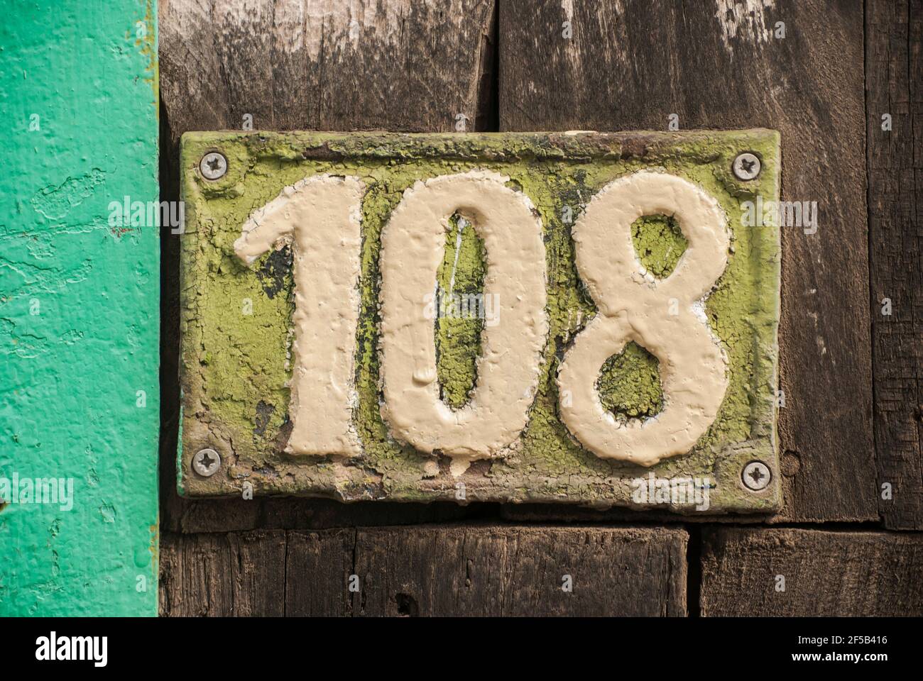 Plate number 108 hi-res stock photography and images - Alamy