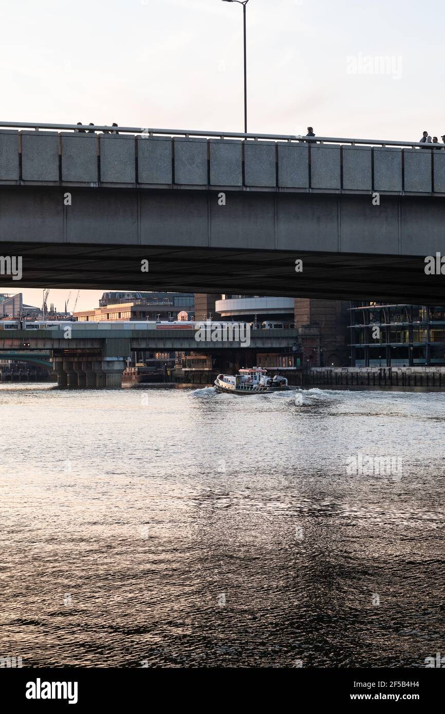 The Thames at Sunset Stock Photo - Alamy