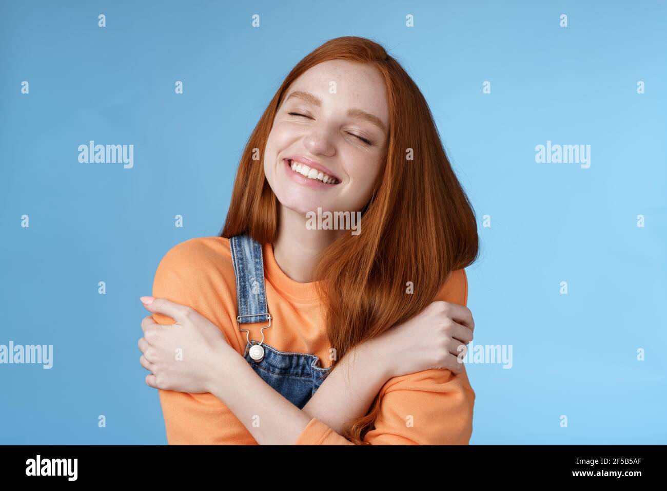 Cuddle Brown Hair Girls