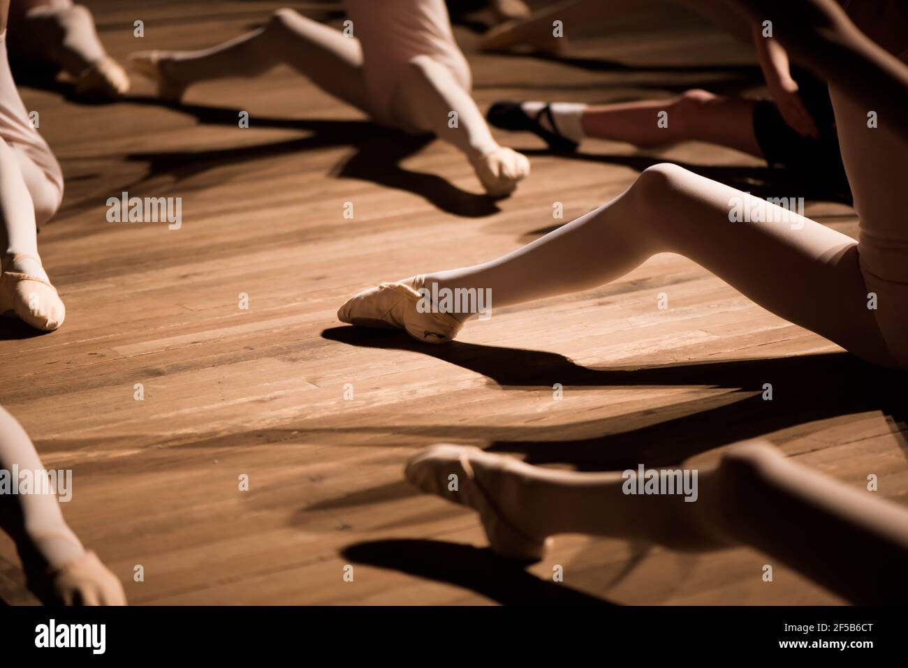 Ballet dance boy girl child hi-res stock photography and images - Alamy