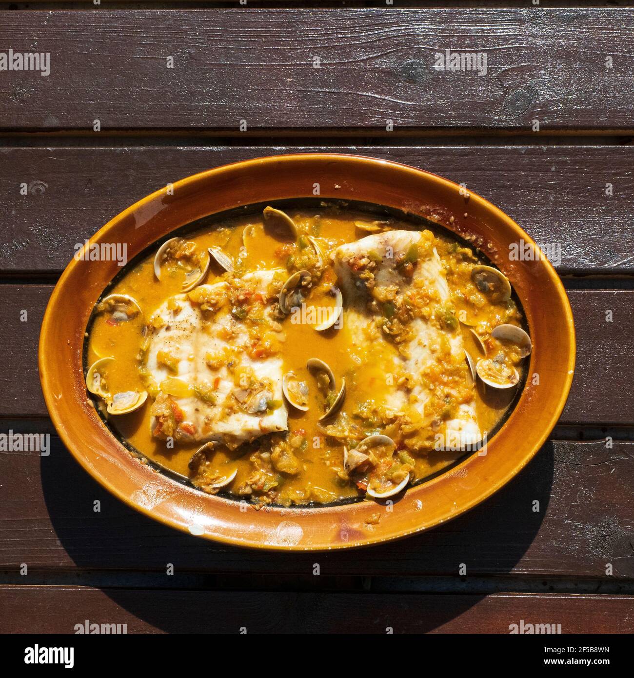 Shell stew hi-res stock photography and images - Alamy