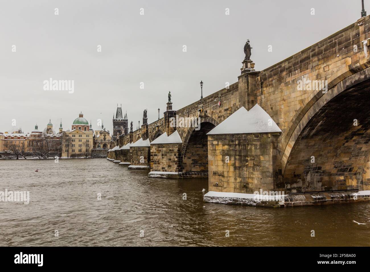 Prague bridge in snow hi-res stock photography and images - Alamy