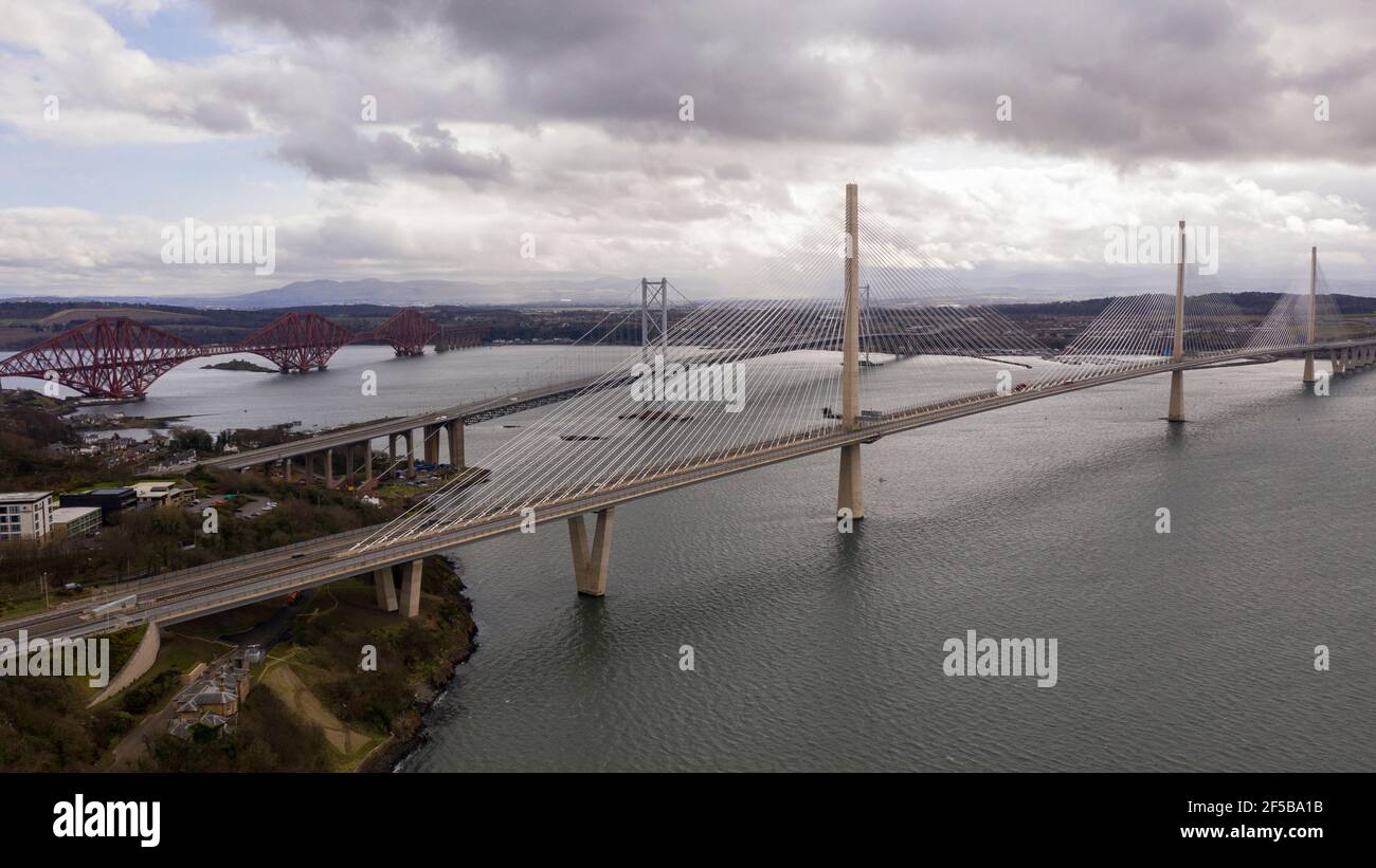 North Queensferry, Scotland, UK. 25th Mar, 2021. PICTURED: Overcast ...