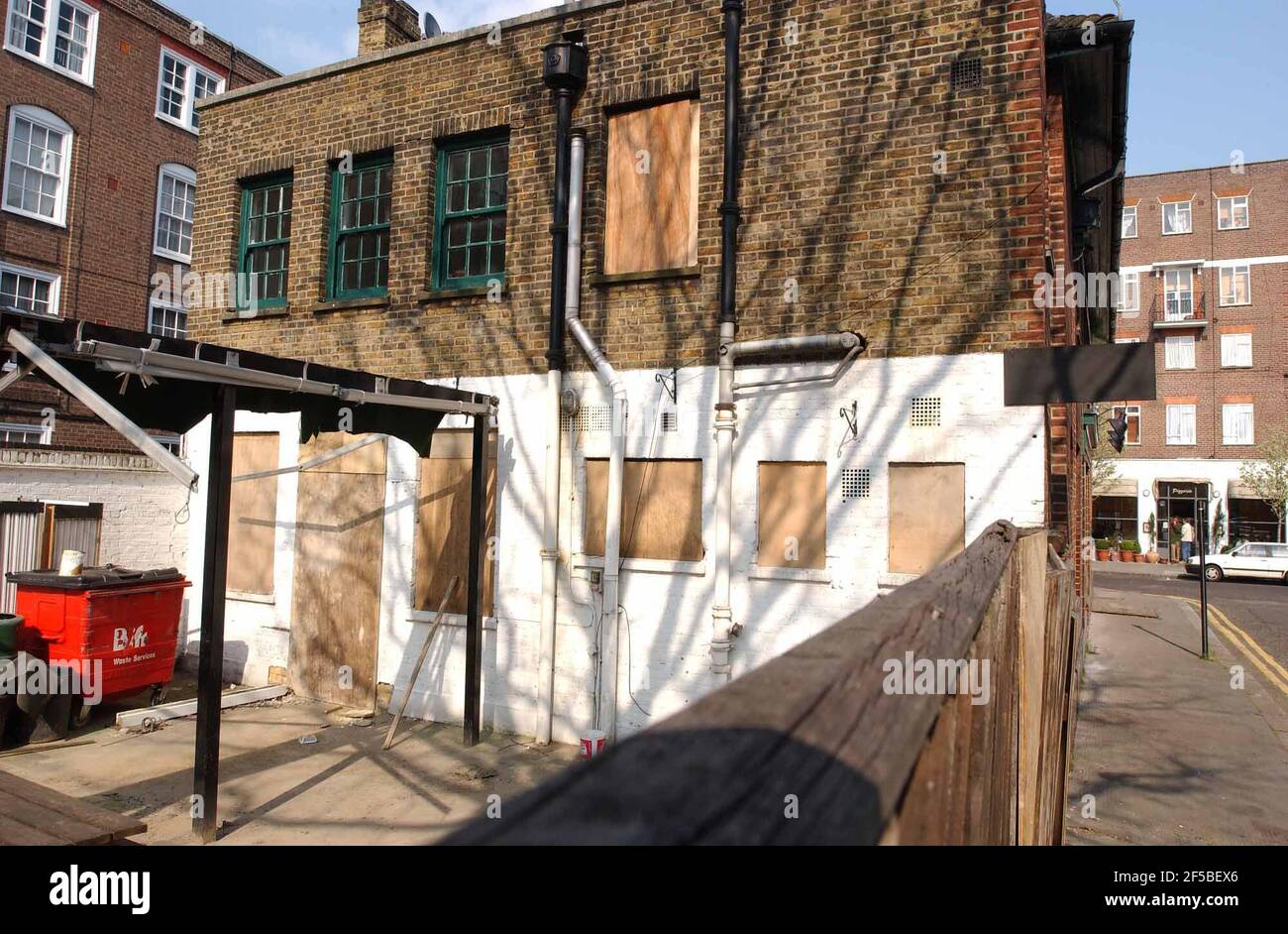 Chelsea manor hi-res stock photography and images - Alamy