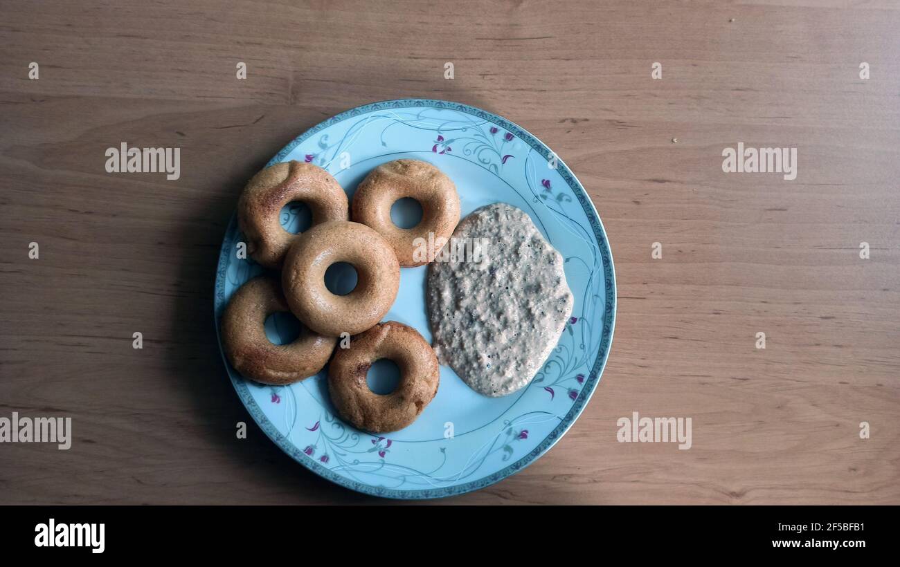 Indian donut hi-res stock photography and images - Alamy