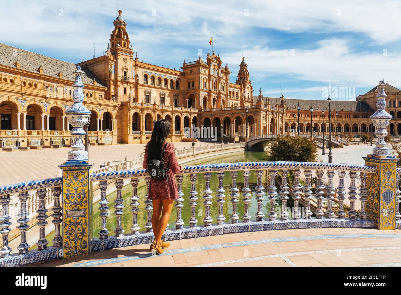 Chinese woman in spain hi-res stock photography and images - Alamy